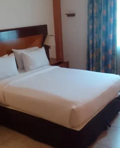 Accra Marriott Hotel: 5 star Hotel with a Minimum Price 4310GHS ...
